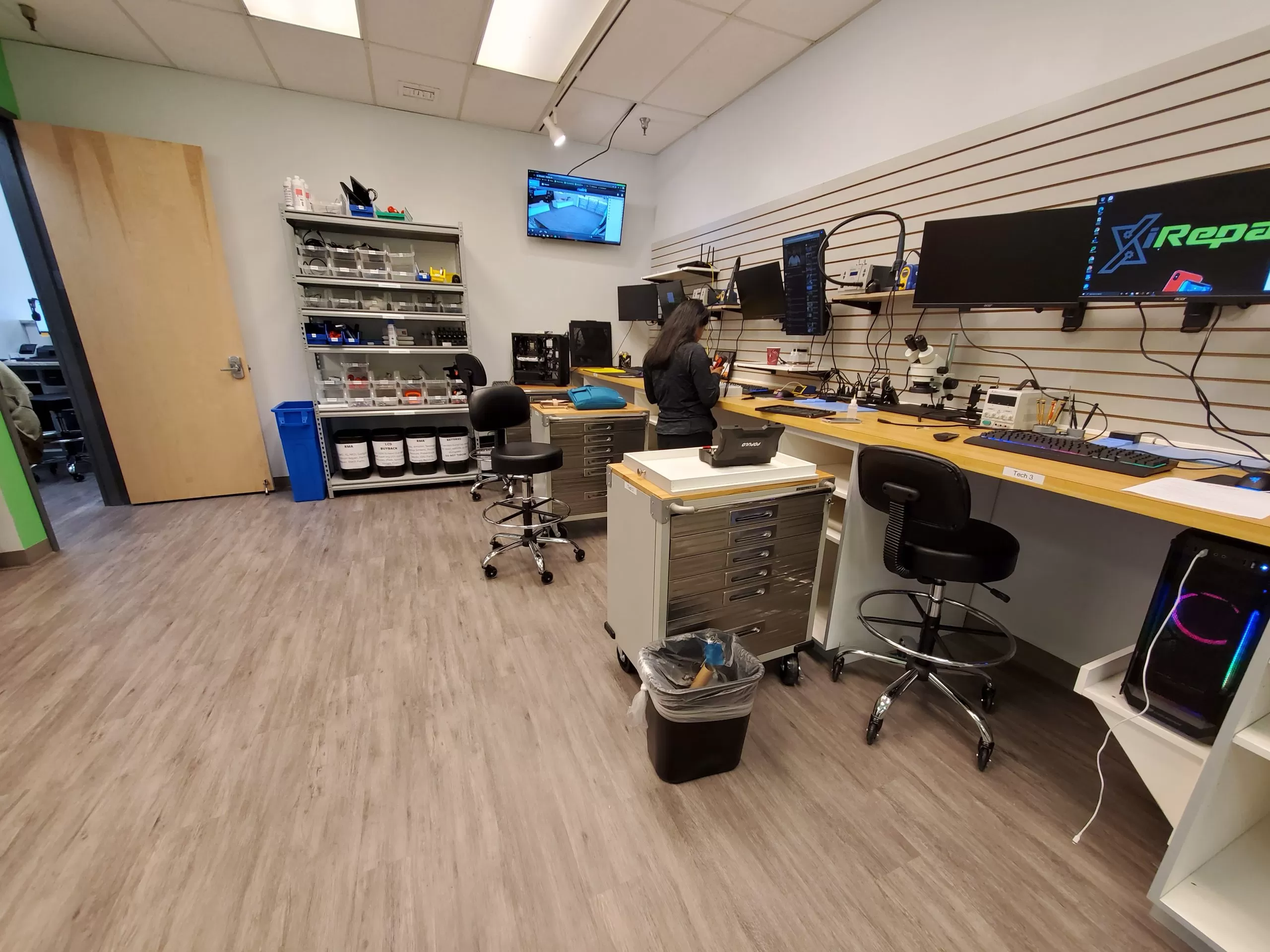 Device Repair & Trade-In Services